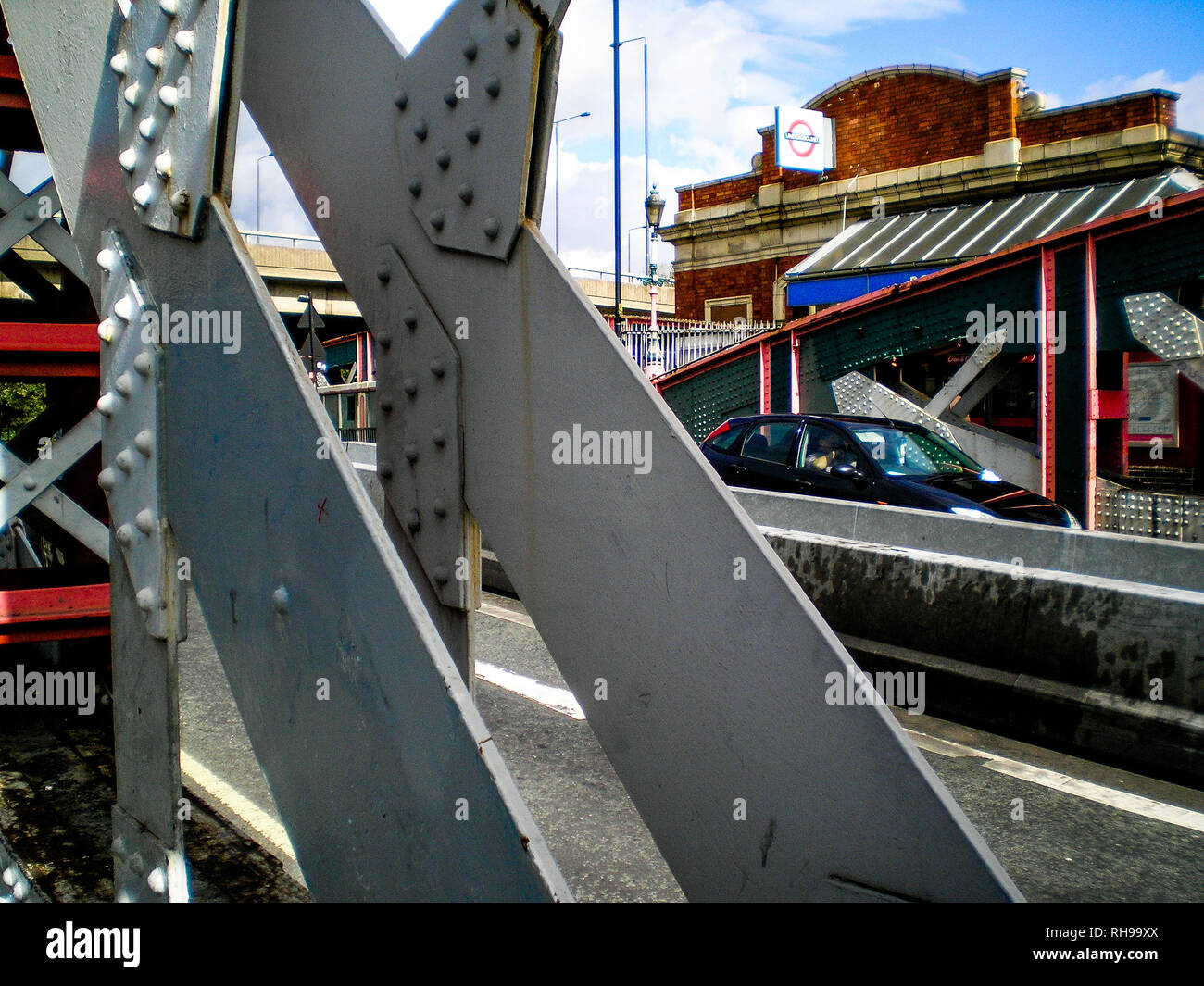 Metal bridge, London, England, United Kingdom Stock Photo - Alamy