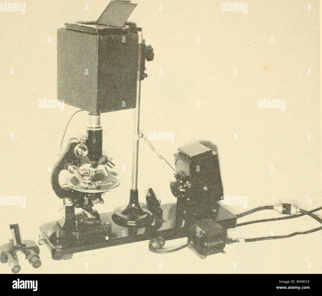 . Botanical microtechnique. Botany -- Anatomy; Botany -- Morphology ...