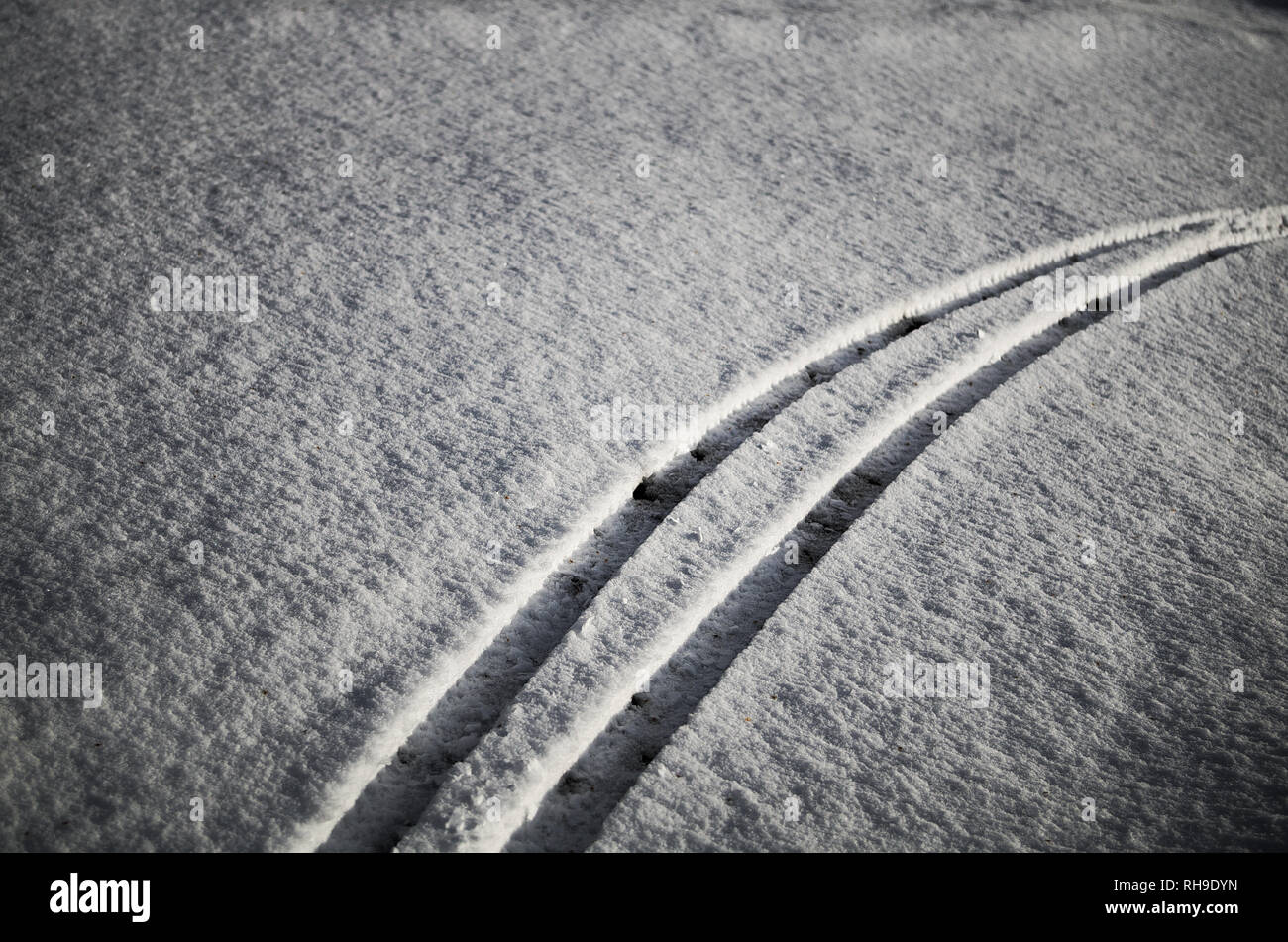 Wheel trace hi-res stock photography and images - Alamy