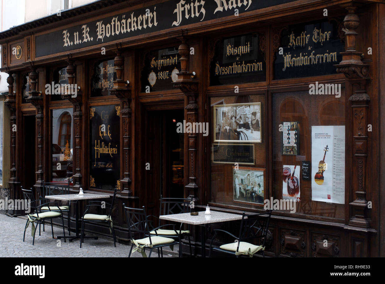 Linz cafe hi-res stock photography and images - Alamy