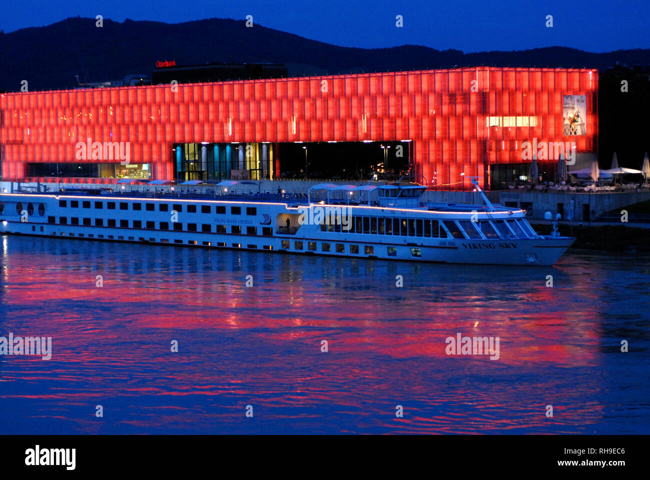 Desde el puente nibelungen hi-res stock photography and images - Alamy