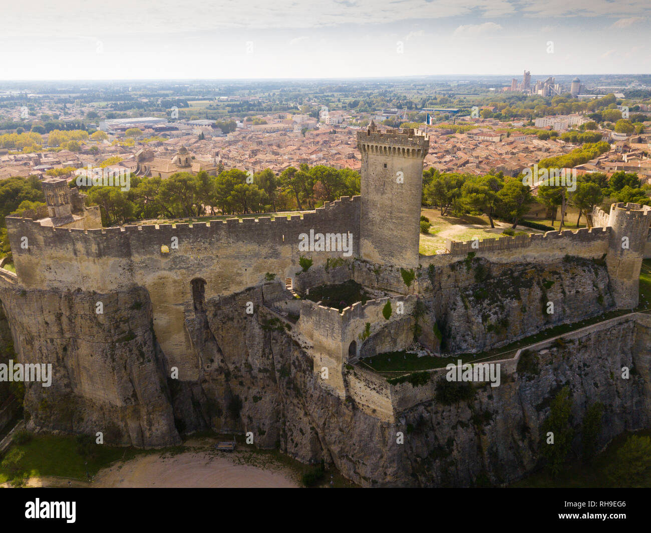 Aerial view of picturesque autumn landscape of Beaucaire with defensive ...