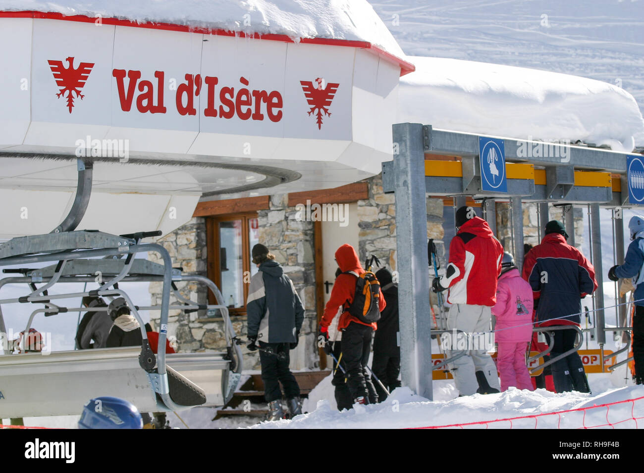 Skiing in Val d'Isere, French Alps, Savoie, France Stock Photo - Alamy