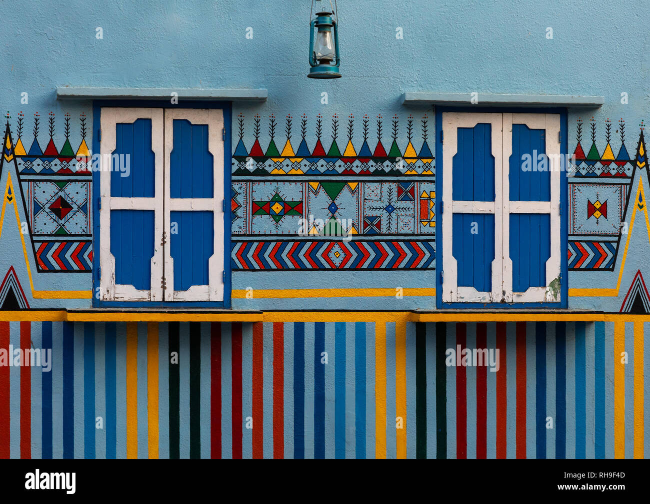 Al-qatt al-asiri traditionally wall decoration in muftaha village art ...