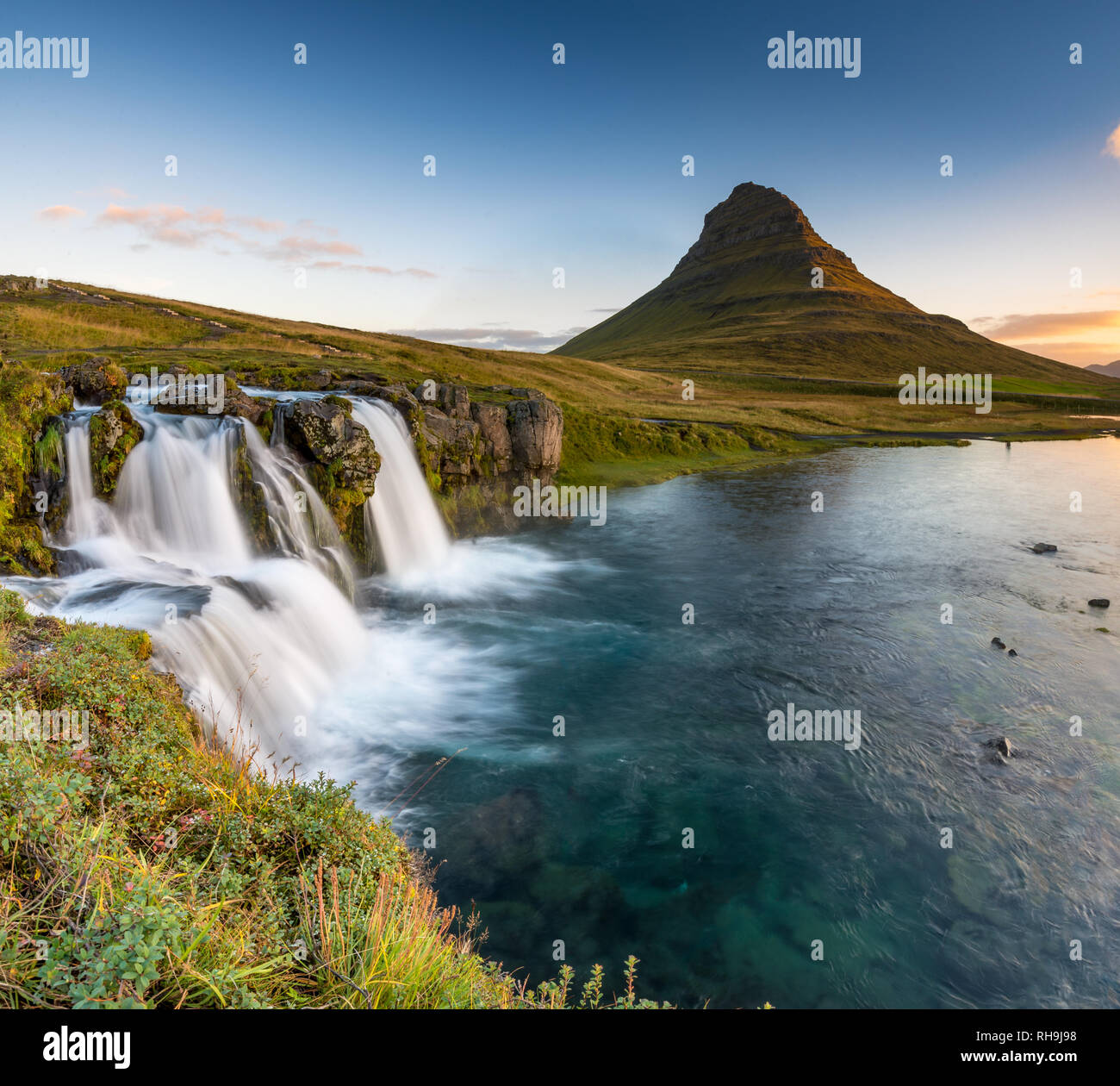 Wasserfall halbinsel snaefellsnes hi-res stock photography and images ...