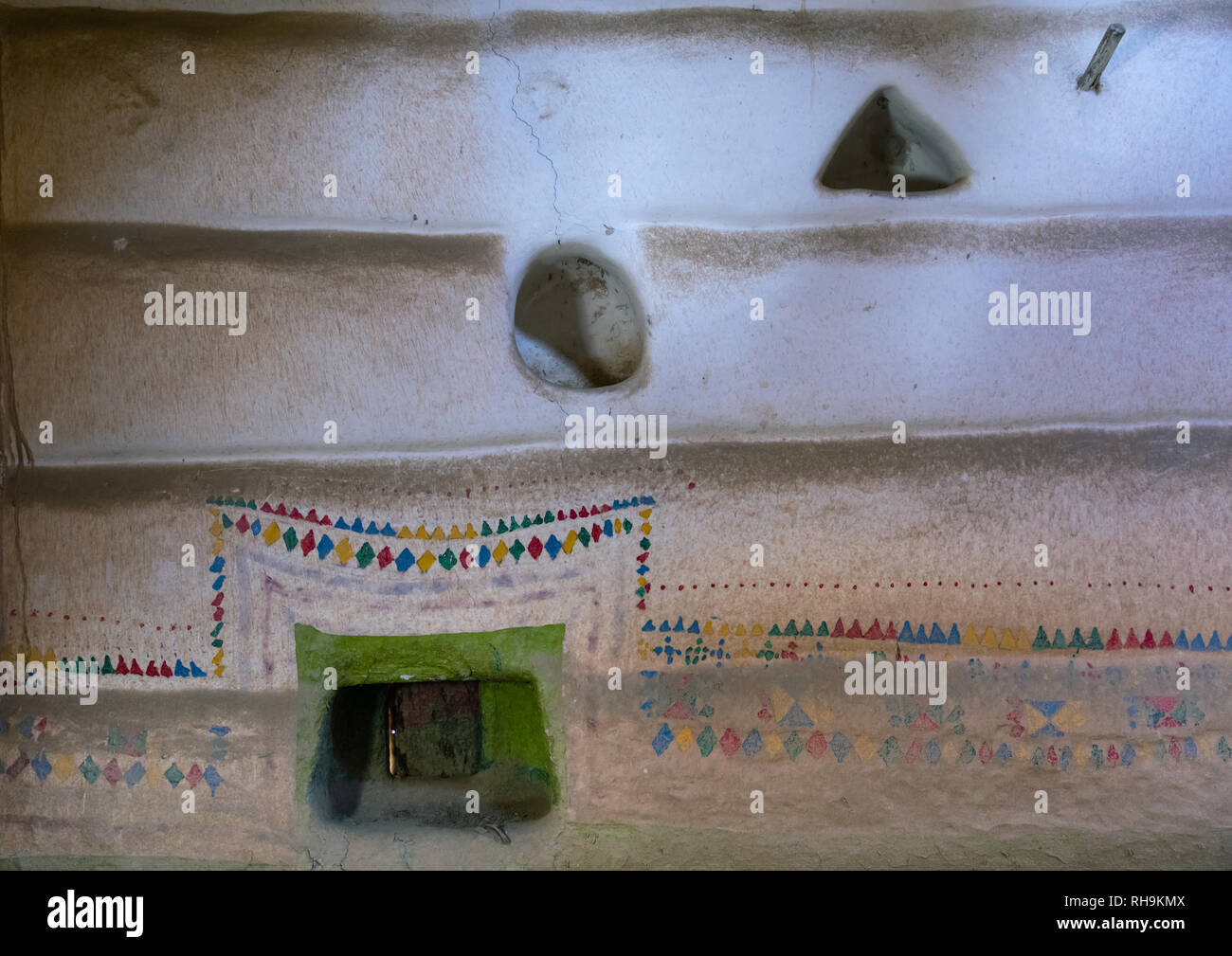 Al-qatt al-asiri traditionally female interior window decoration in an ...