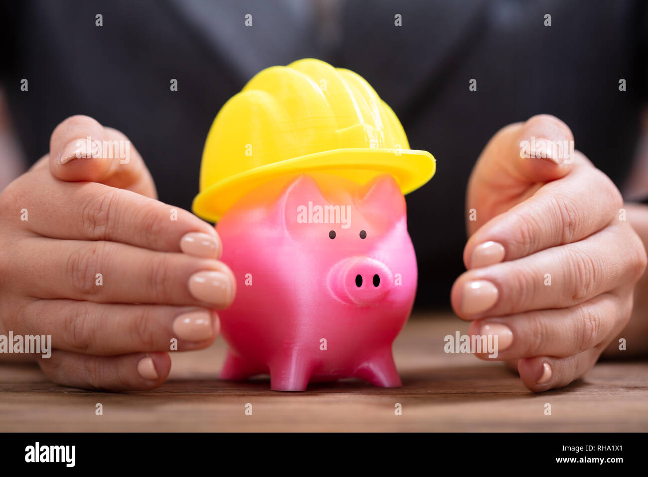 Person wearing a hard hat hi-res stock photography and images - Alamy