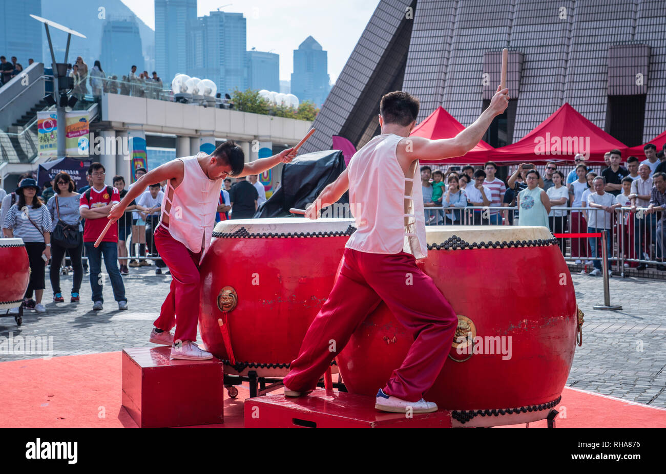 24 drum hi-res stock photography and images - Alamy