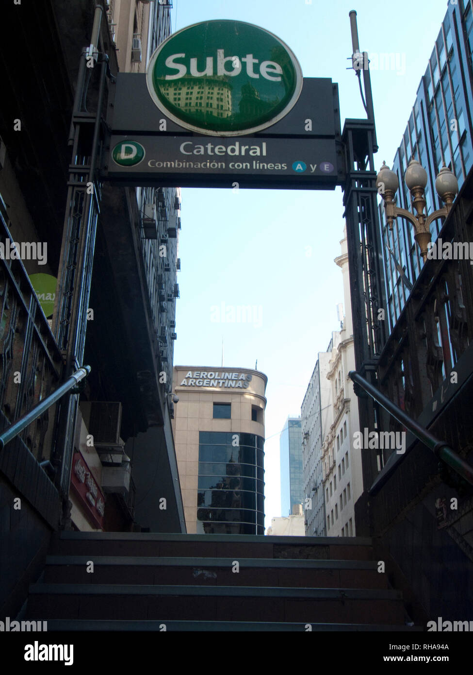 Subte subway station entrance metro hi-res stock photography and images ...