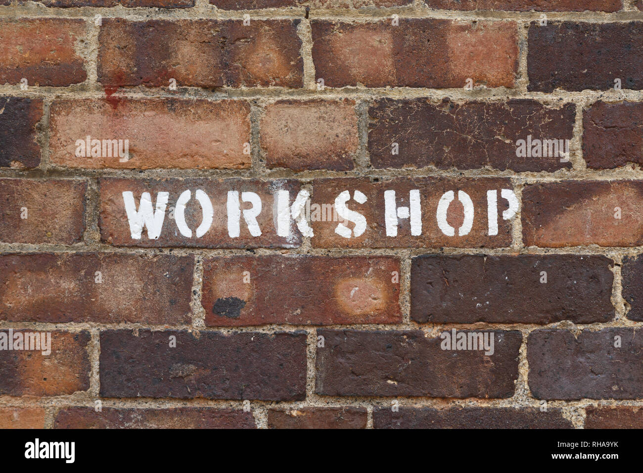 Stencilled letter hi-res stock photography and images - Alamy