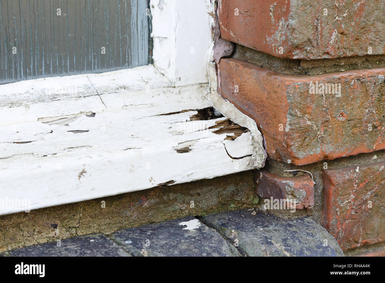Timber window frame hi-res stock photography and images - Alamy