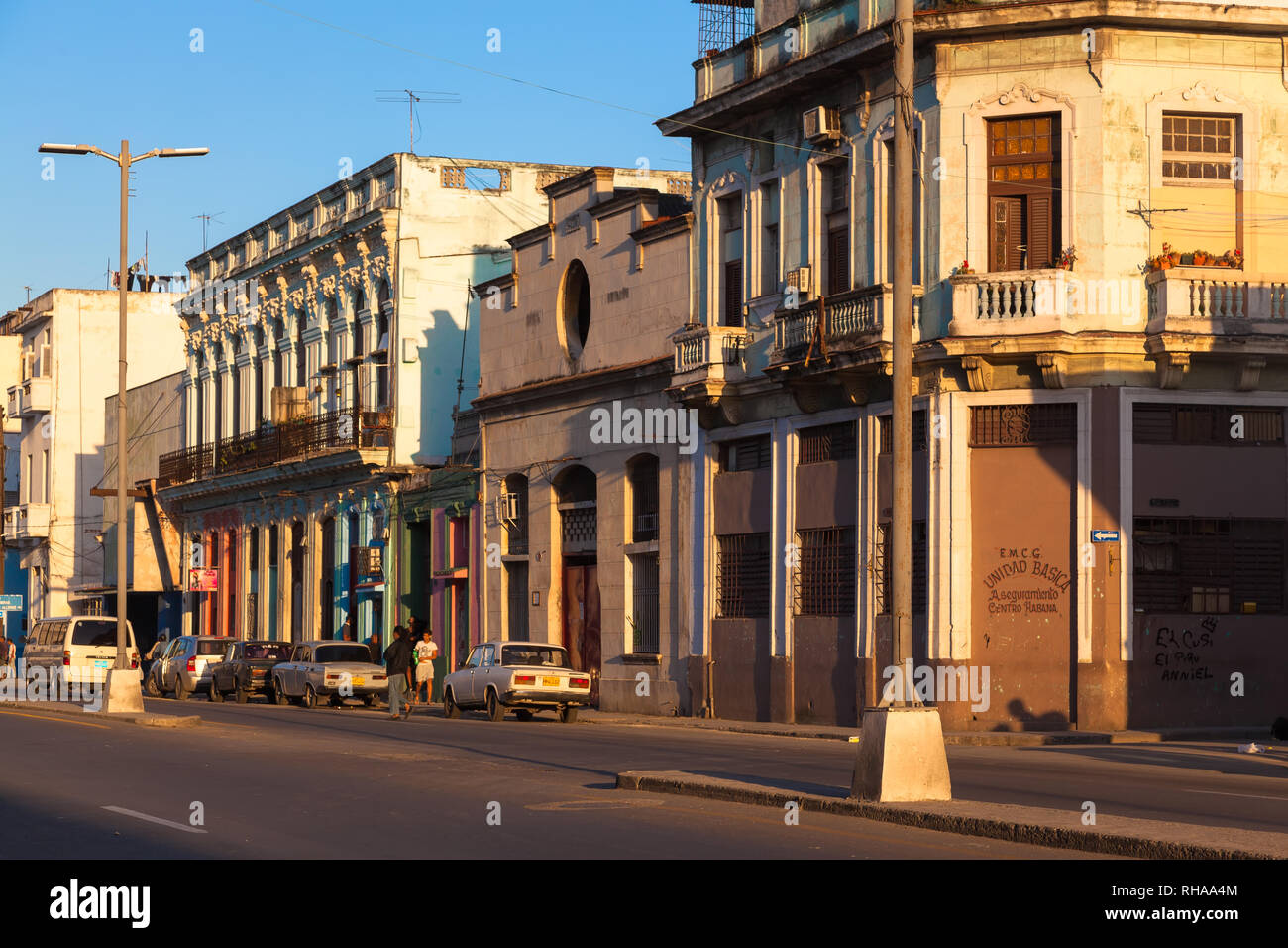 Rich house hi-res stock photography and images - Alamy