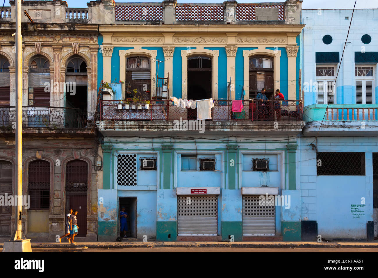 Rich People Houses With Exotic Cars