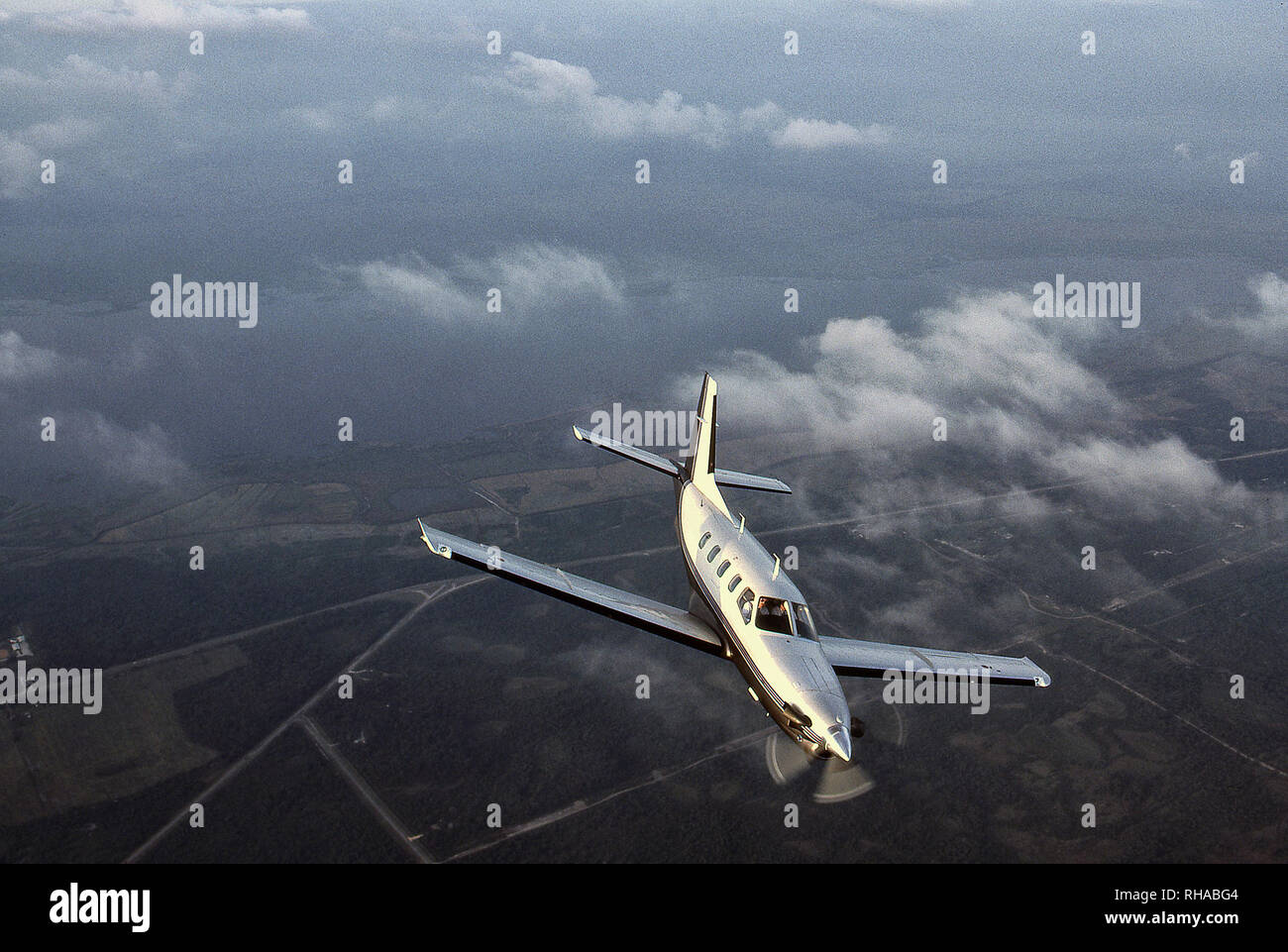 TBM 700 pressurized turbo prop private airplane Stock Photo - Alamy
