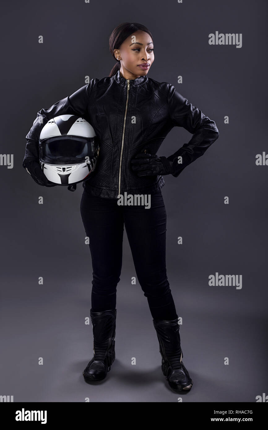 Stuntwoman hi-res stock photography and images - Alamy