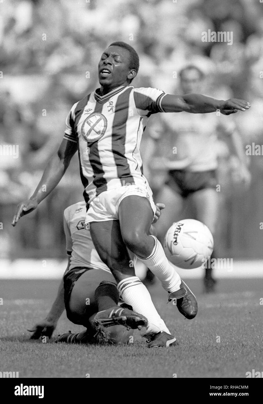 GARTH CROOKS, WEST BROMWICH ALBION FC, , 1985 Stock Photo - Alamy