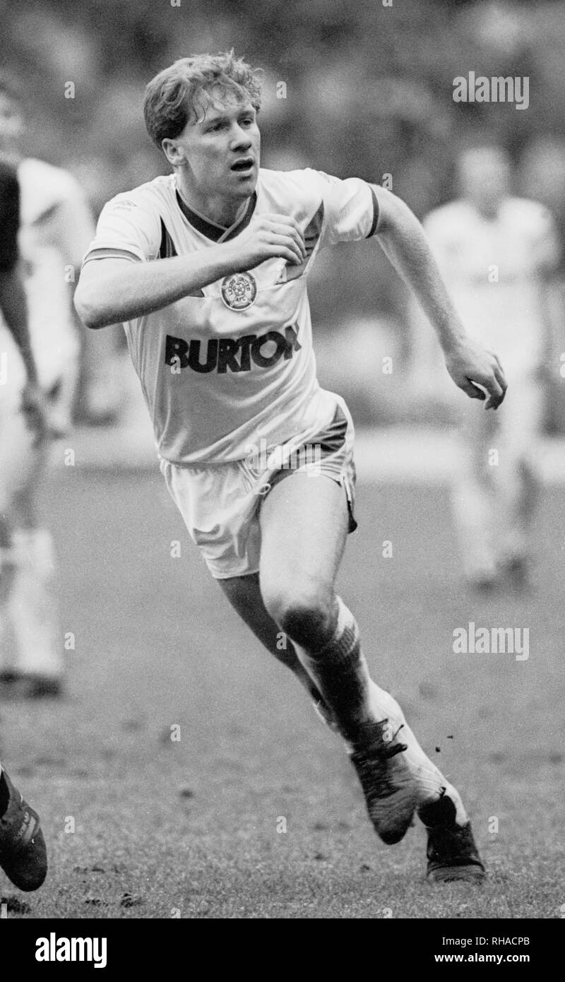 Leeds united football Black and White Stock Photos & Images - Alamy