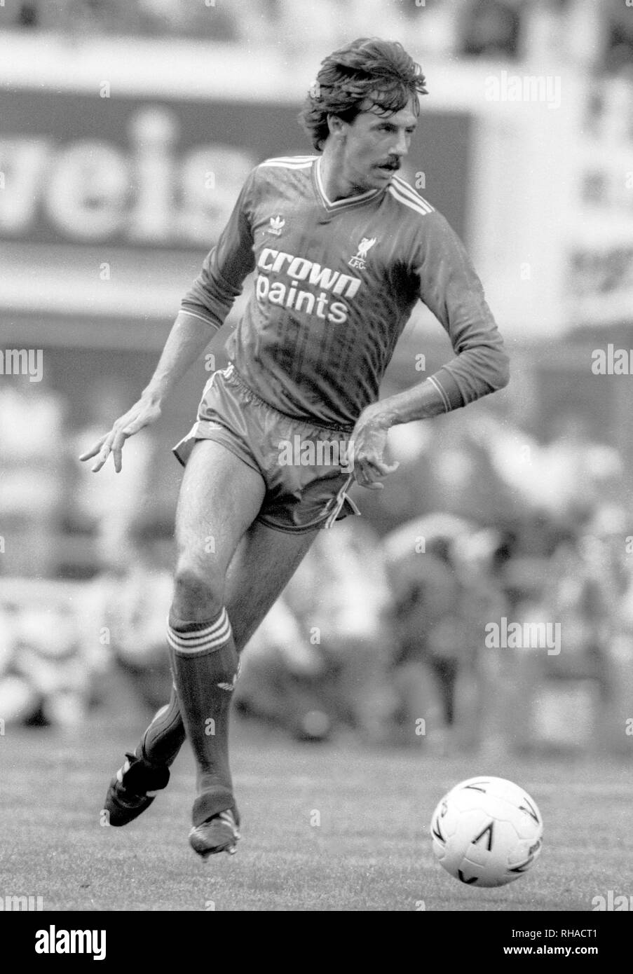 MARK LAWRENSON, LIVERPOOL FC, , 1986 Stock Photo - Alamy