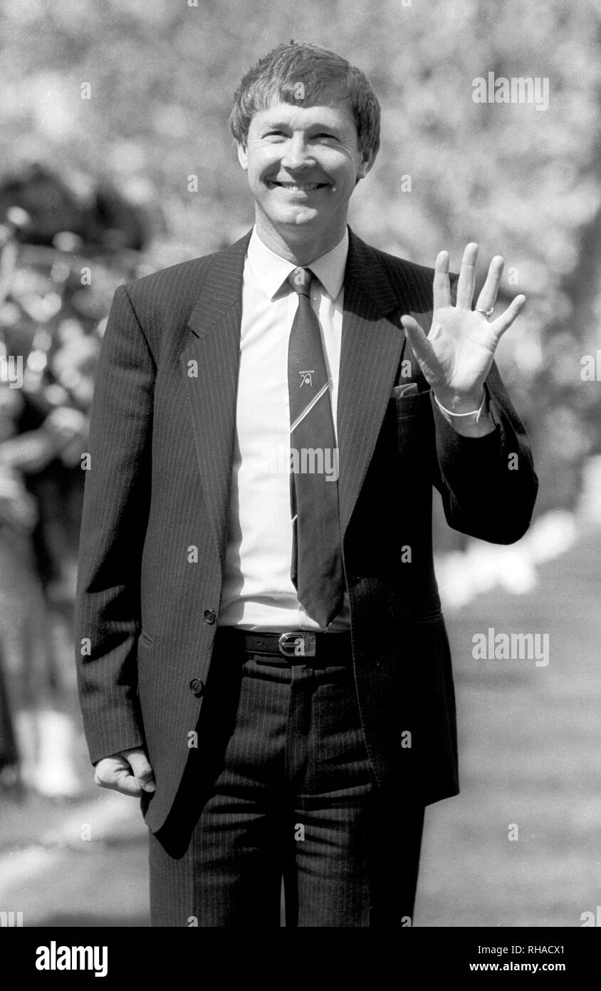 Aberdeen fc Black and White Stock Photos & Images - Alamy