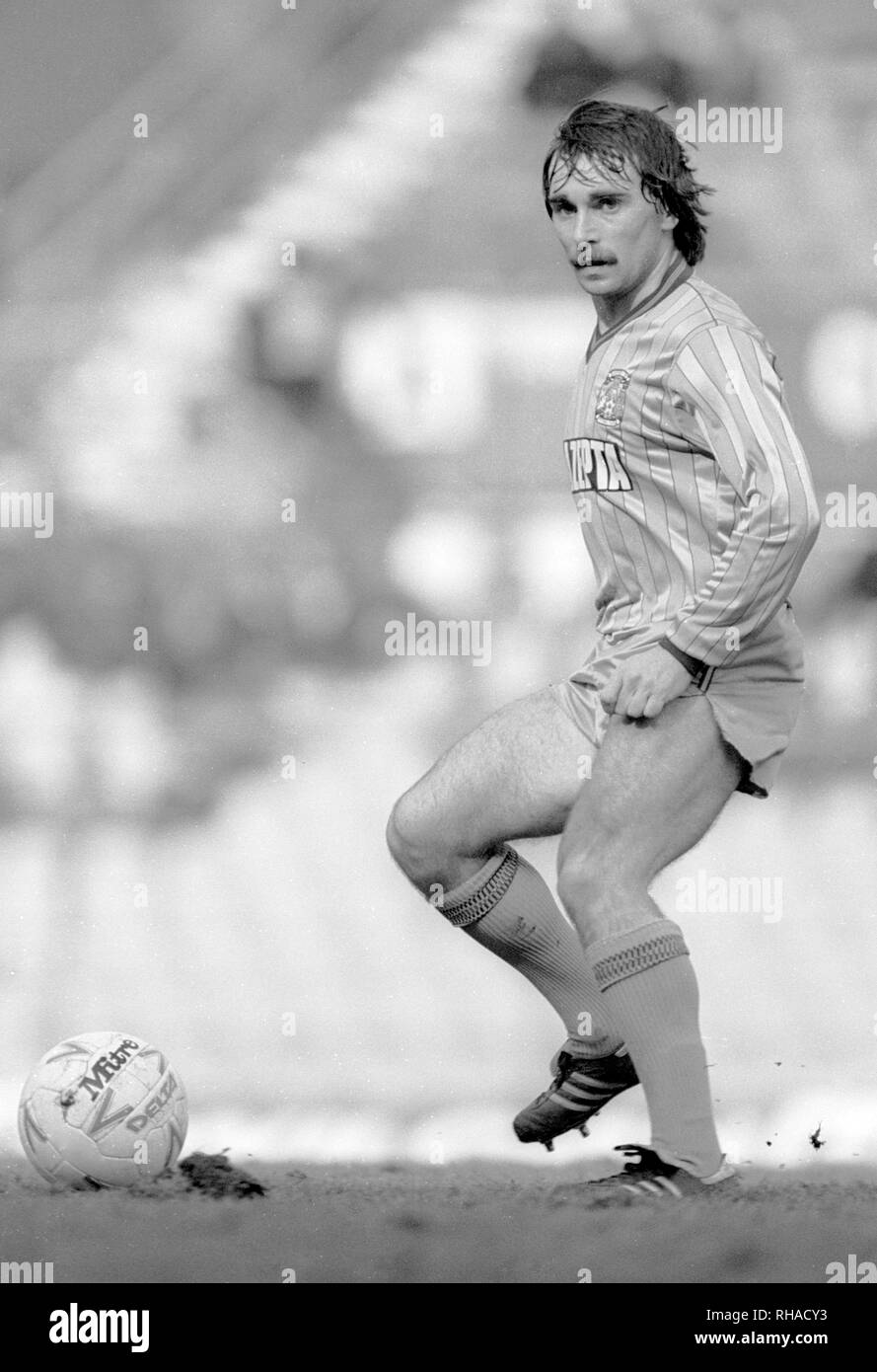 MICKEY GYNN, COVENTRY CITY FC, , 1985 Stock Photo - Alamy