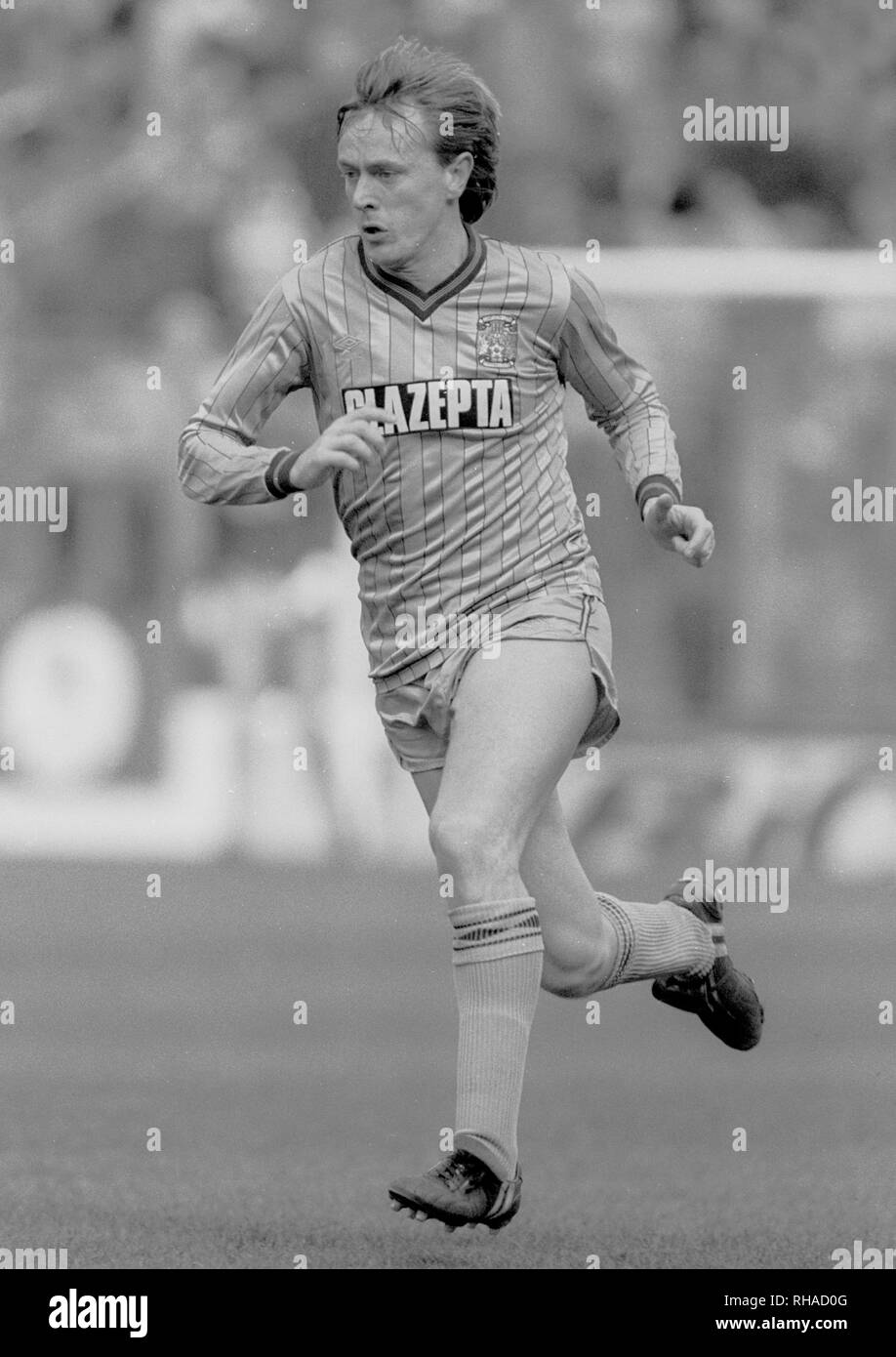 PETER BARNES, COVENTRY CITY FC, , 1985 Stock Photo - Alamy