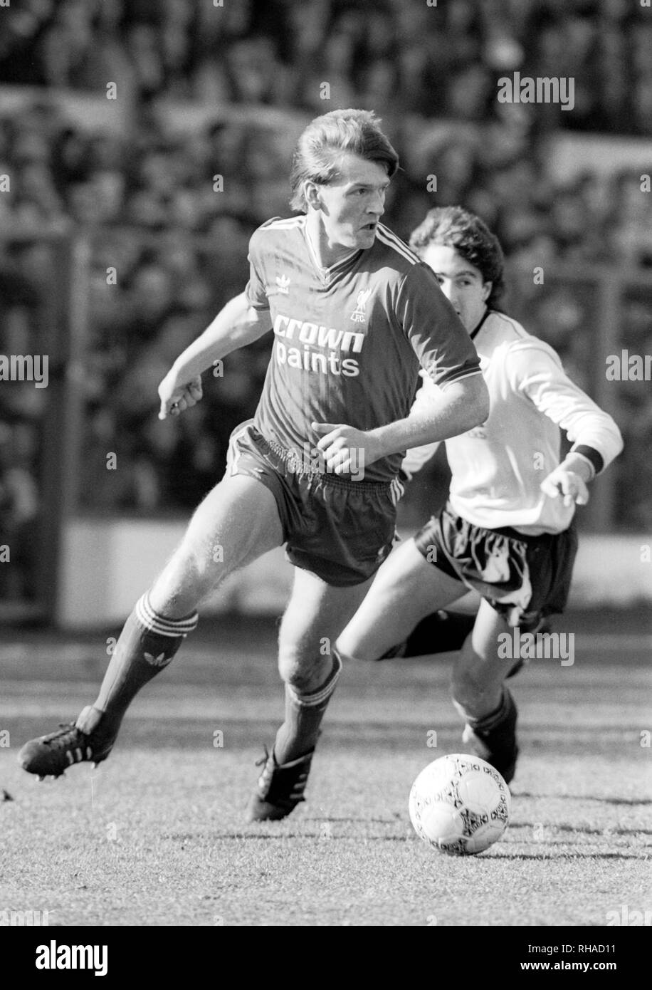 NIGEL SPACKMAN, LIVERPOOL FC, , 1987 Stock Photo - Alamy