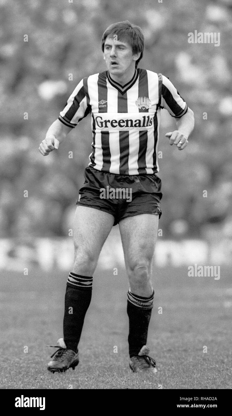 PETER BEARDSLEY, NEWCASTLE UNITED FC, , 1987 Stock Photo - Alamy