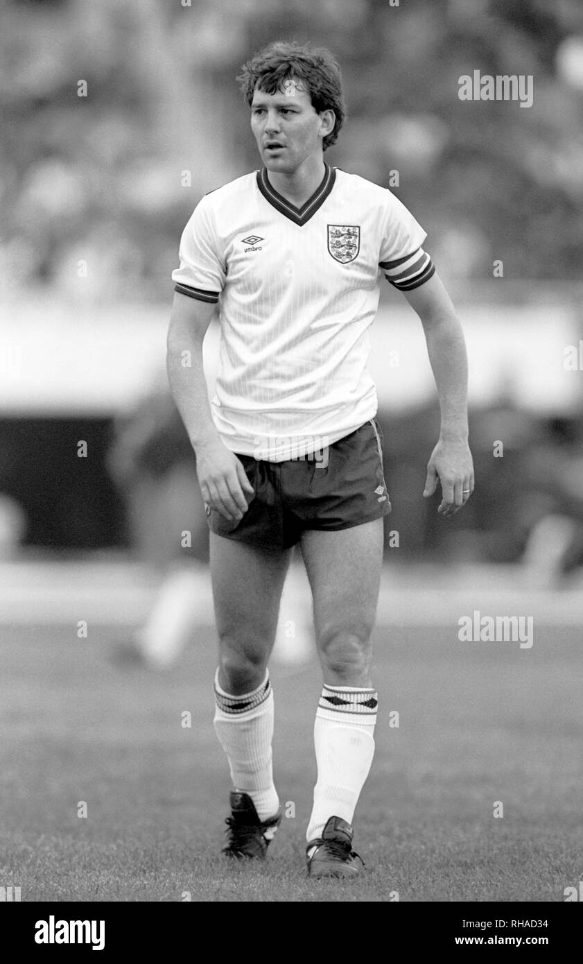 BRYAN ROBSON, ENGLAND and MANCHESTER UNITED FC, , 1987 Stock Photo - Alamy