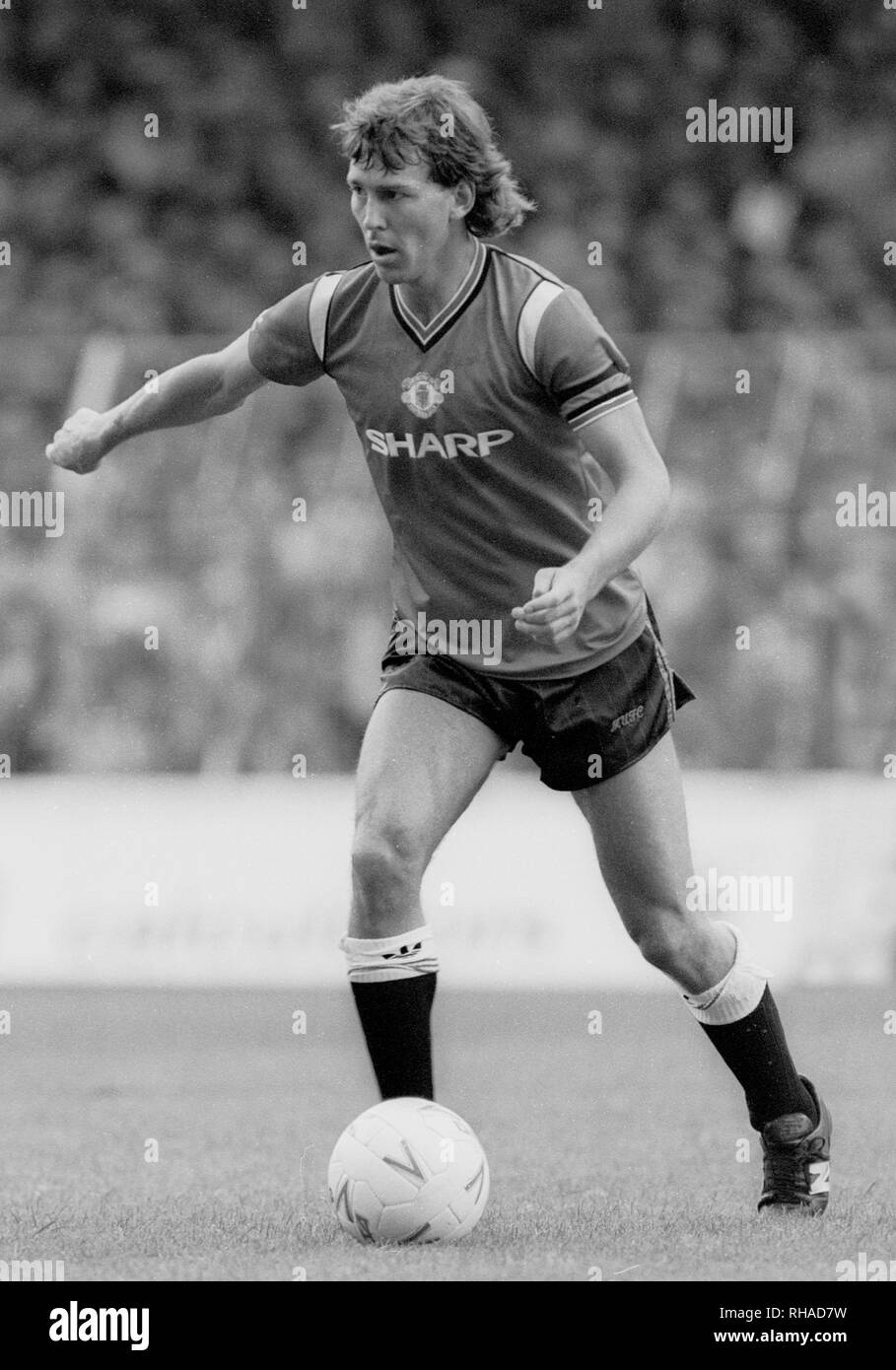 BRYAN ROBSON, MANCHESTER UNITED FC, , 1985 Stock Photo - Alamy
