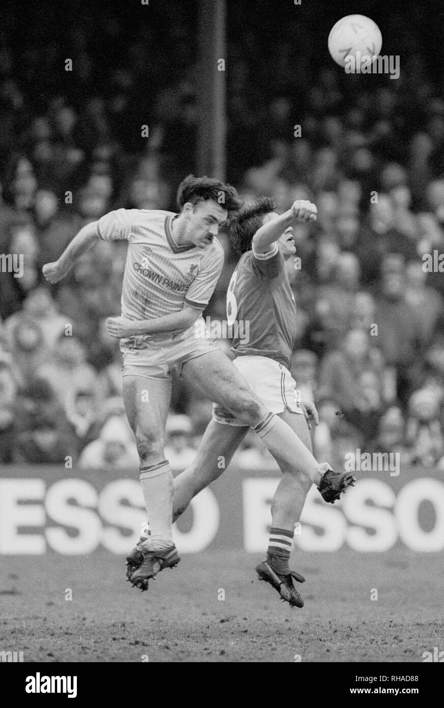 JOHN WARK, LIVERPOOL FC, , 1985 Stock Photo - Alamy