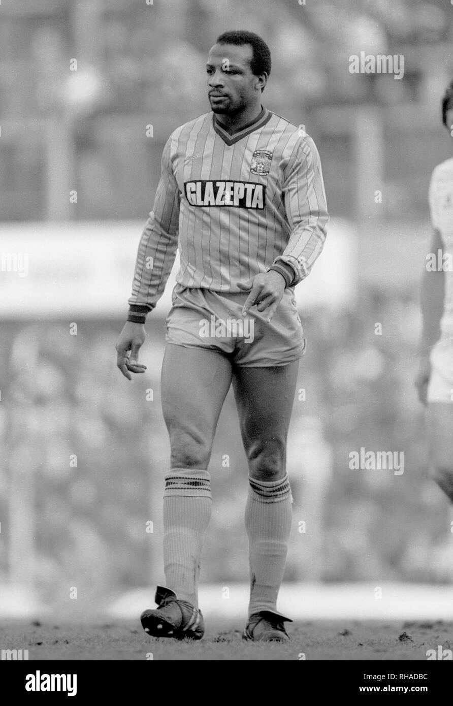 Cyrille Regis. High Resolution Stock Photography and Images - Alamy