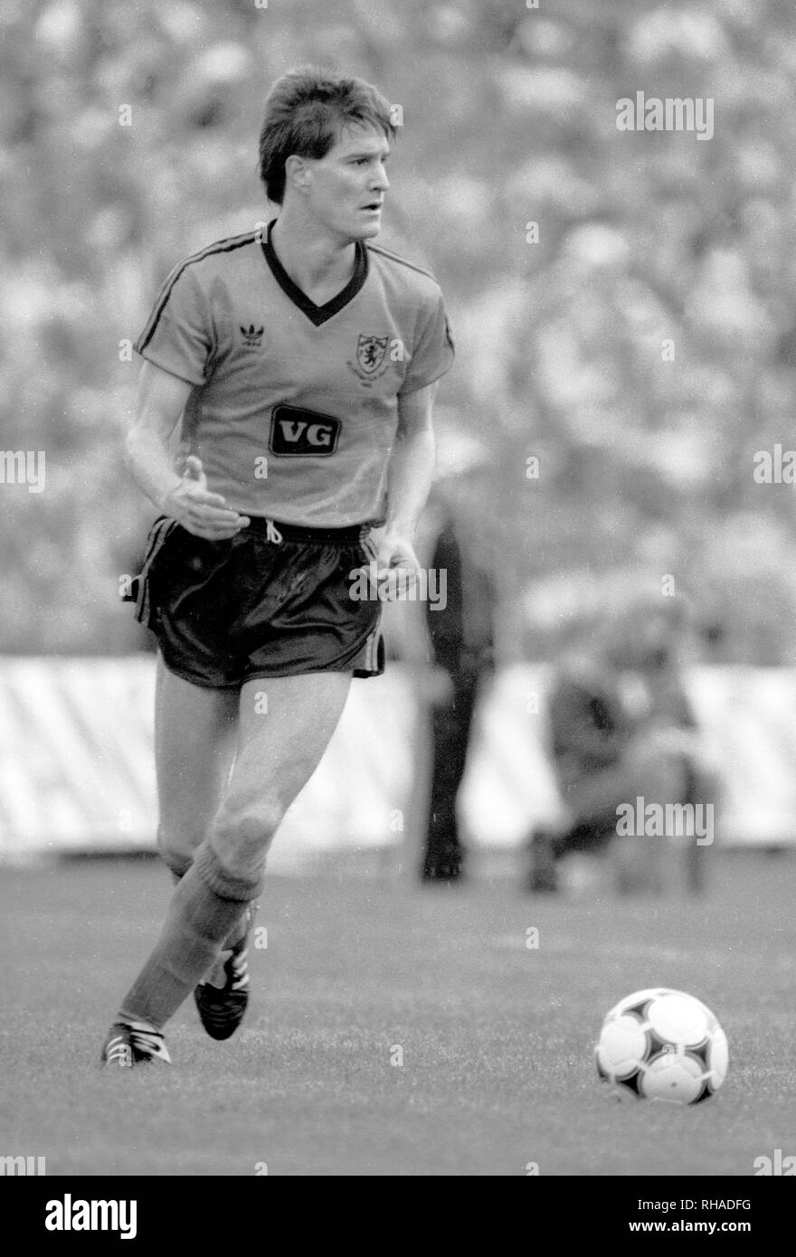 RICHARD GOUGH, DUNDEE UNITED FC, , 1985 Stock Photo - Alamy