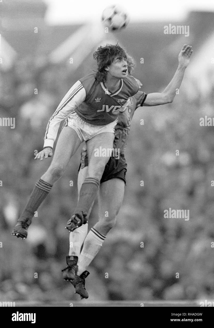 NIALL QUINN, ARSENAL FC, , 1987 Stock Photo - Alamy