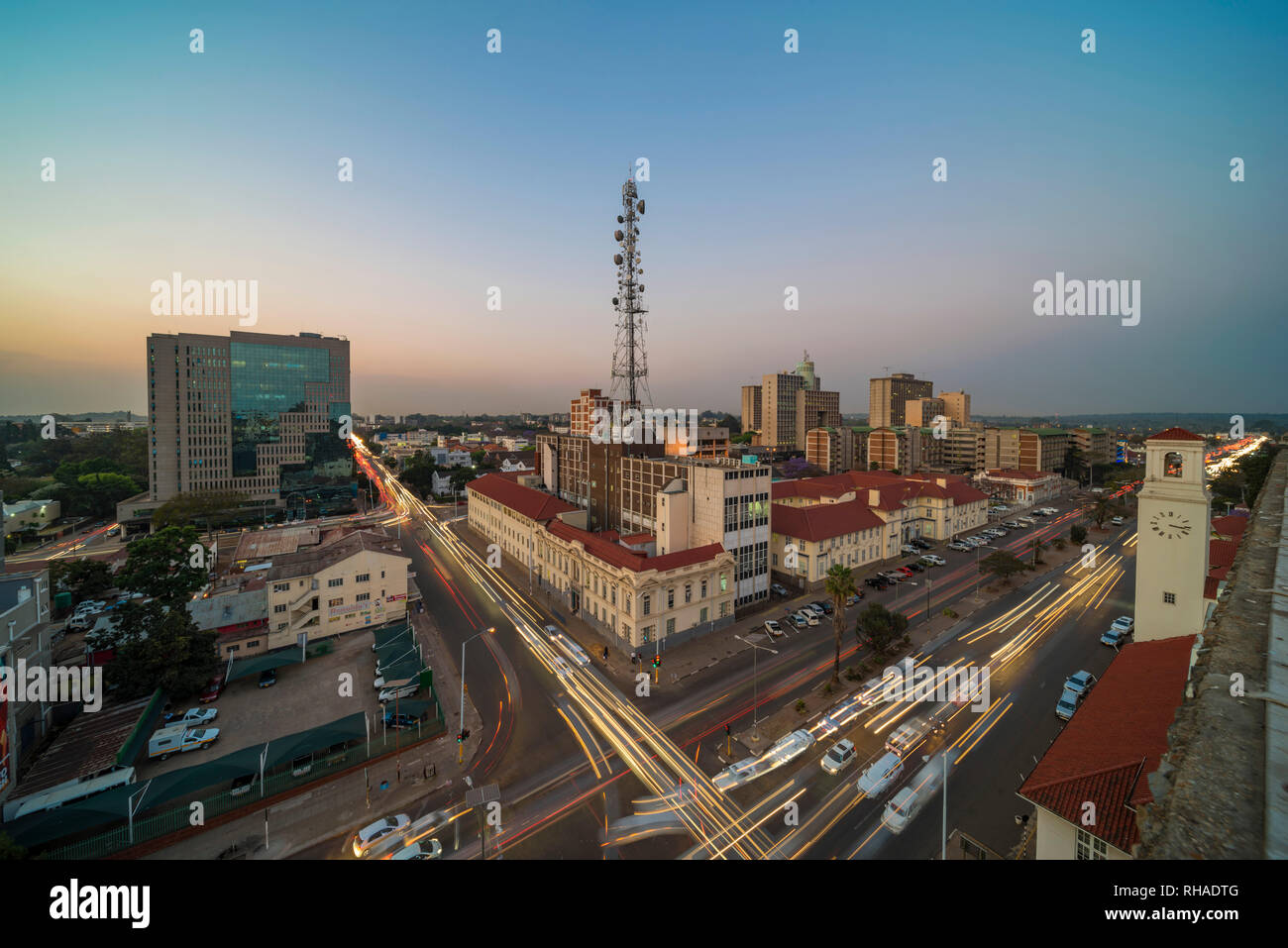 Zimbabwe's Reserve Bank seen in the glow of sunset, Harare Stock Photo ...