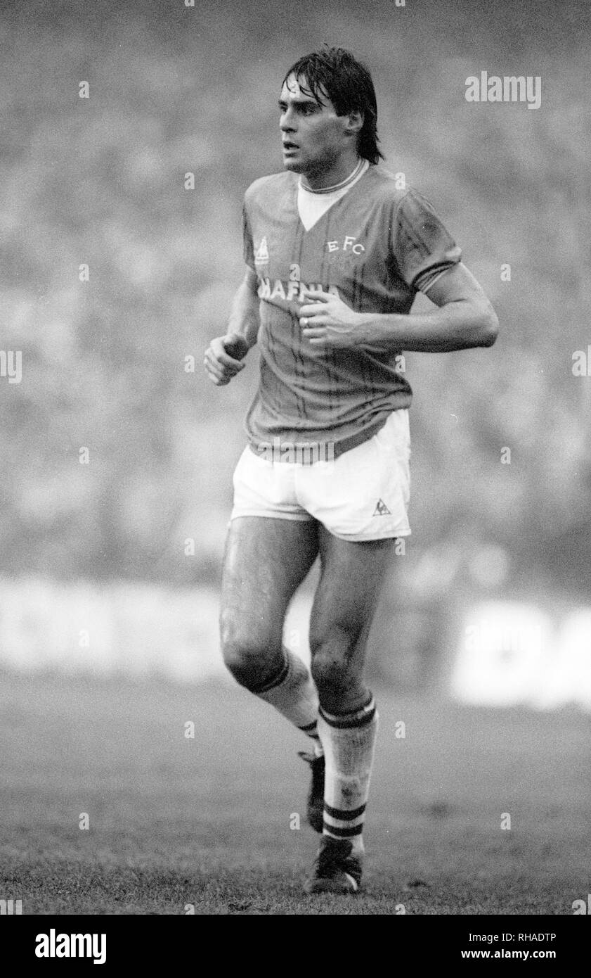 Everton 1985 hi-res stock photography and images - Alamy
