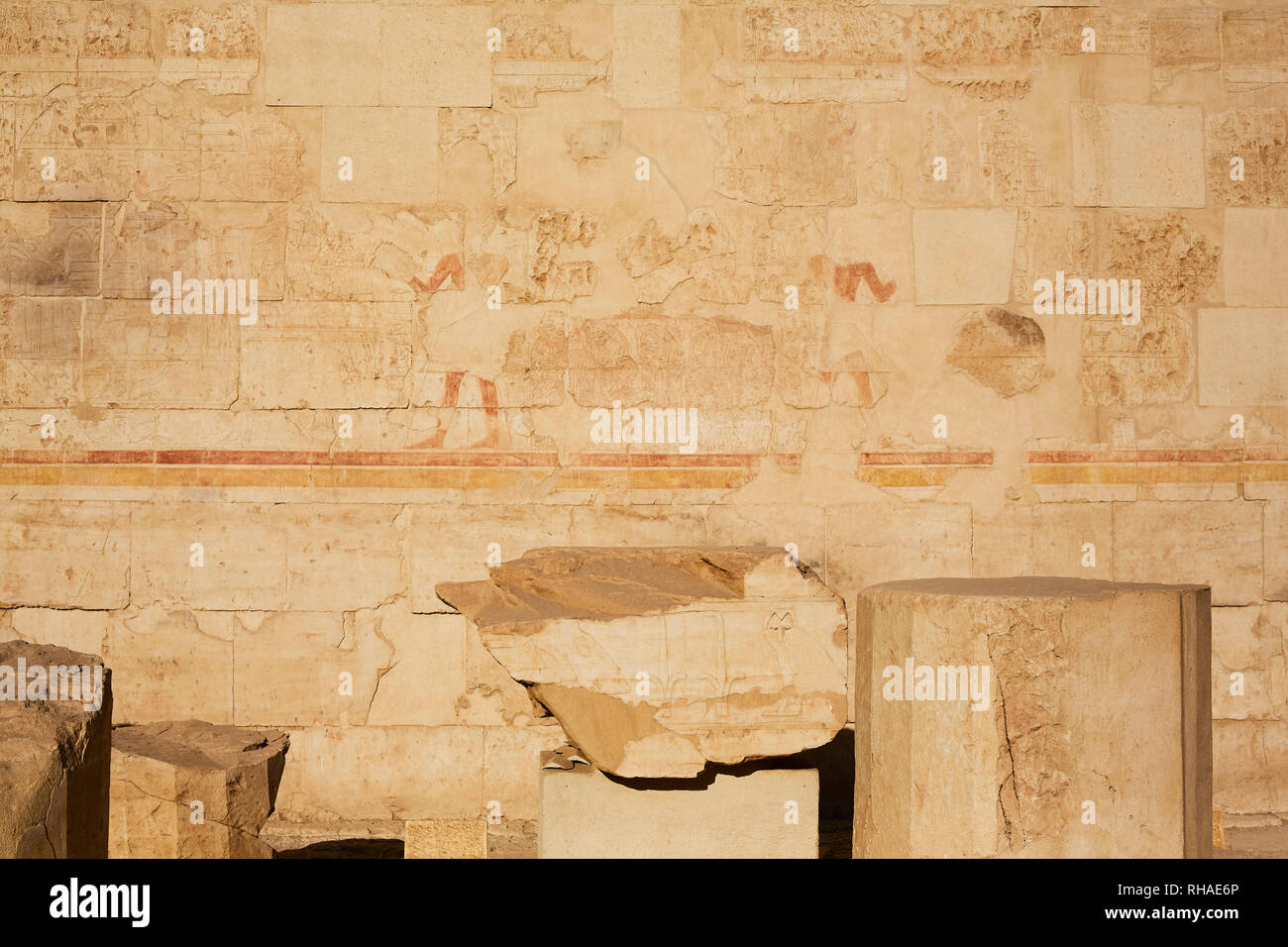 Ancient egyptian hieroglyphics on wall hi-res stock photography and ...