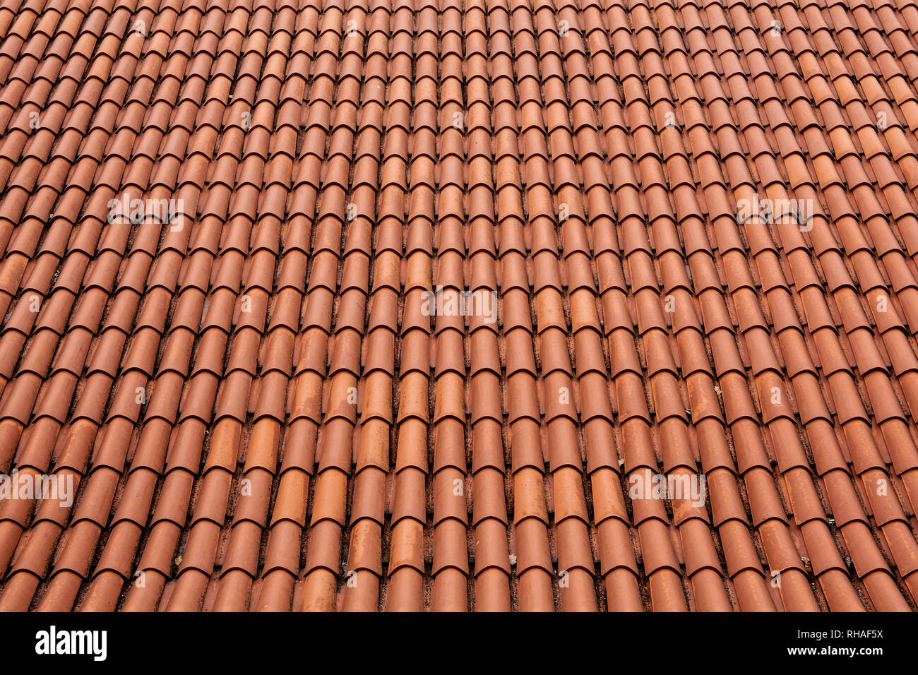 Orange brown roof shingles hi-res stock photography and images - Alamy
