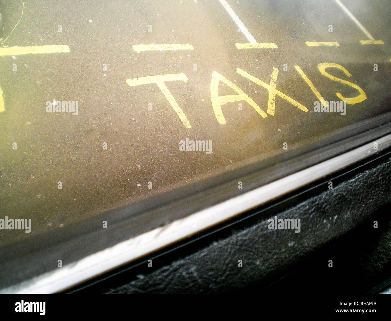 Cardiff transports hi-res stock photography and images - Alamy