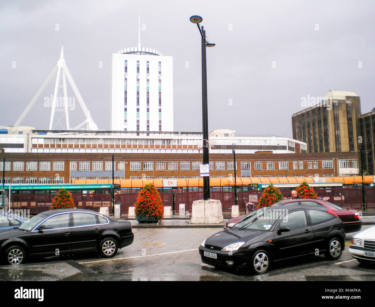 Principality stadium superstructures hi-res stock photography and ...