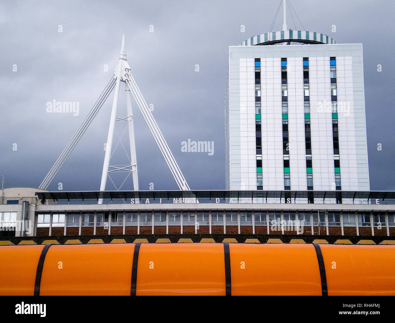 Principality stadium superstructures hi-res stock photography and ...