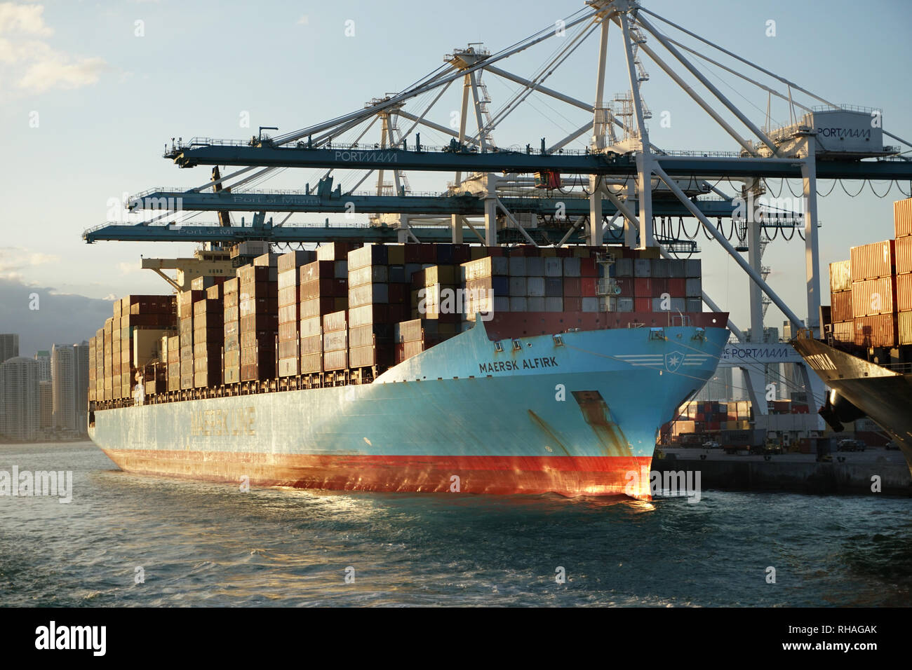 Miami harbour hi-res stock photography and images - Alamy