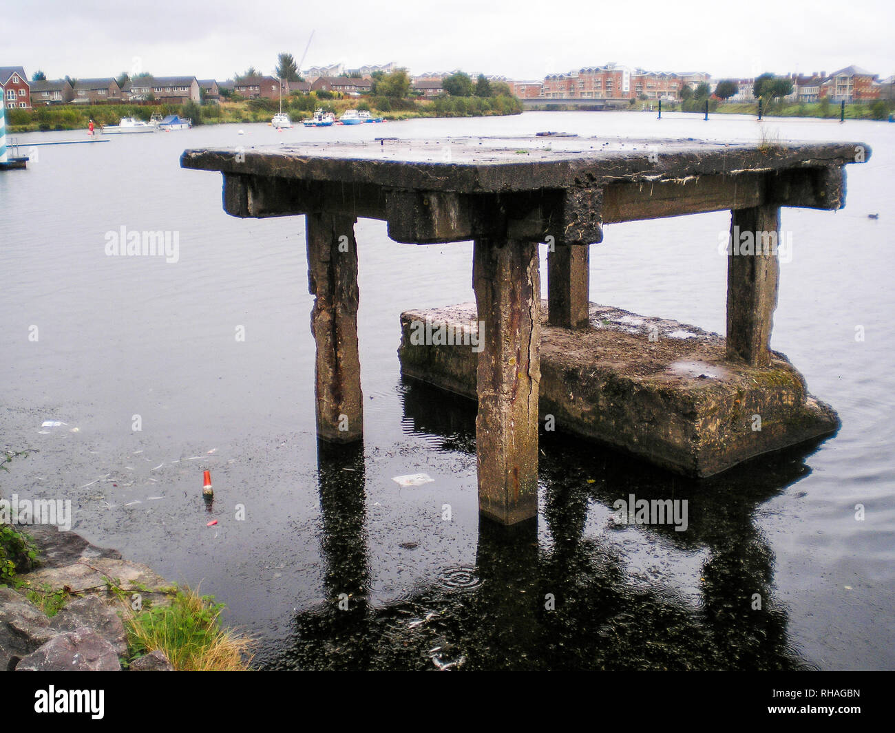 Taf river bank, Cardiff, Wales, United Kingdom Stock Photo - Alamy