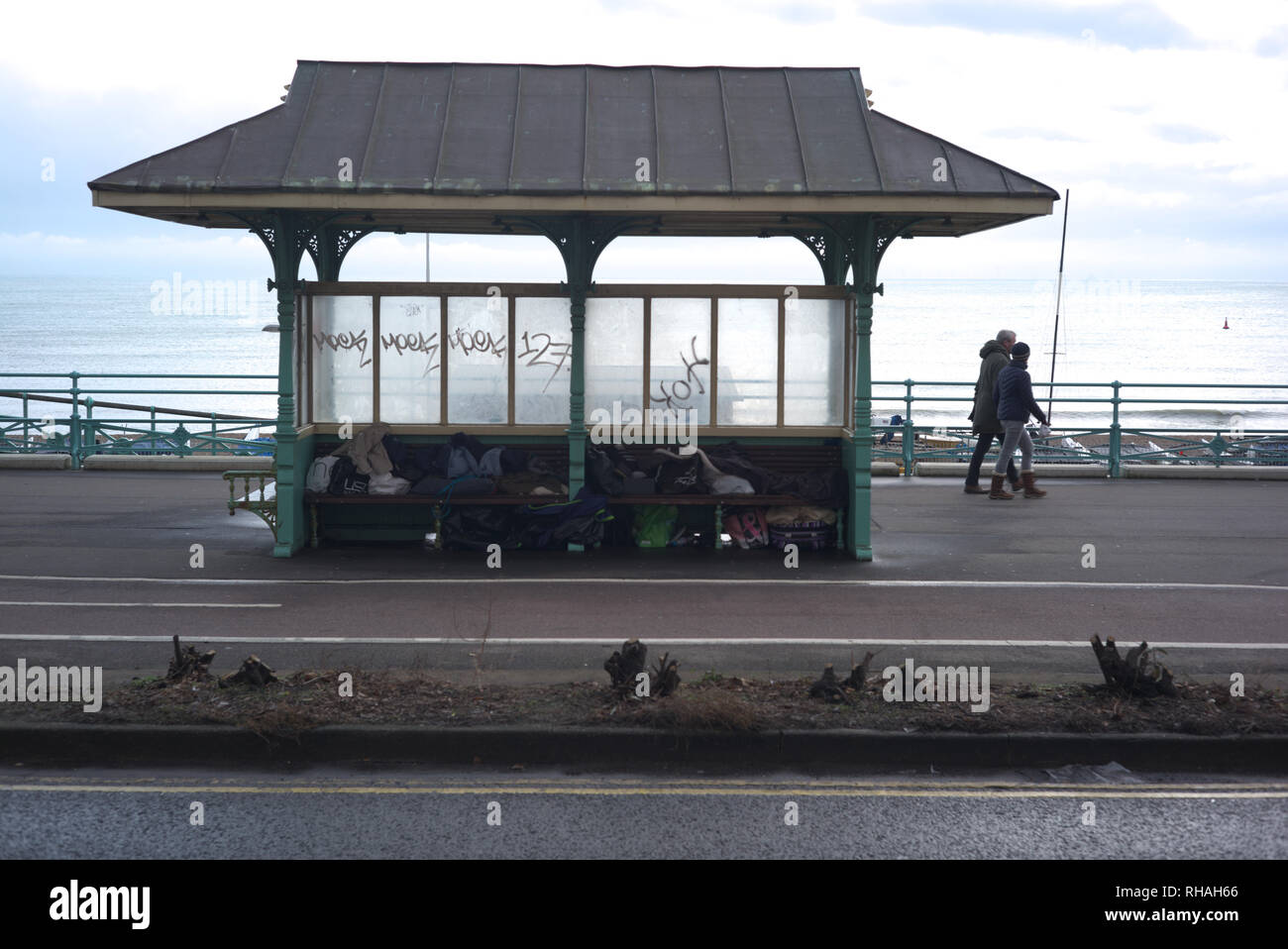 Homeless brighton seafront hi-res stock photography and images - Alamy