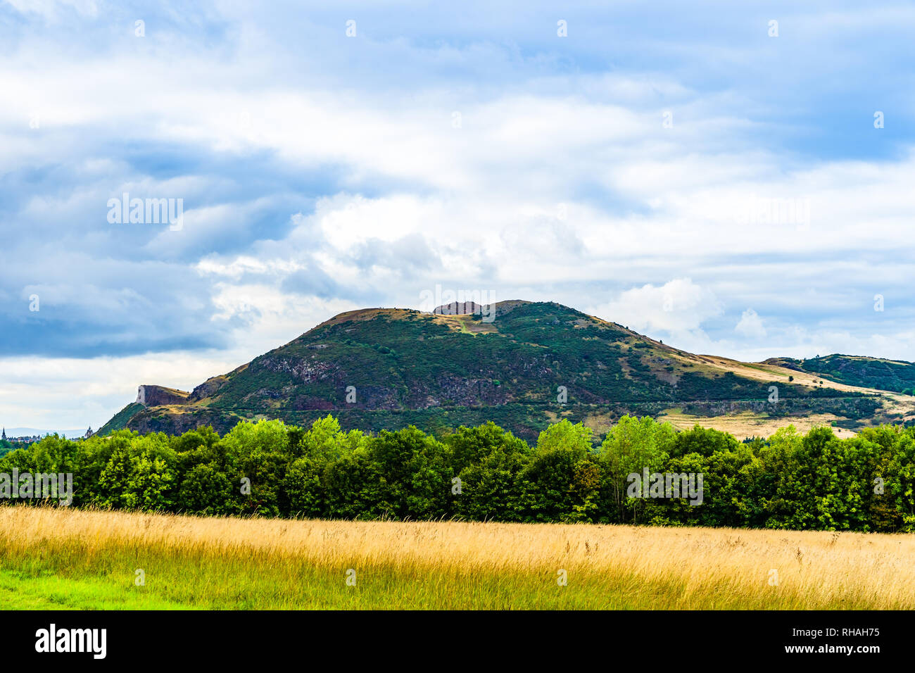 Arthurs seat main peak group hi-res stock photography and images - Alamy