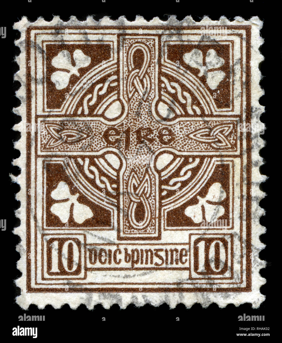 Cross comb hi-res stock photography and images - Alamy