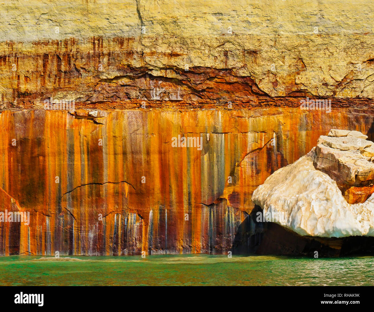Painted Cliff, Pictured Rocks National Lakeshore, Munising, Michigan ...
