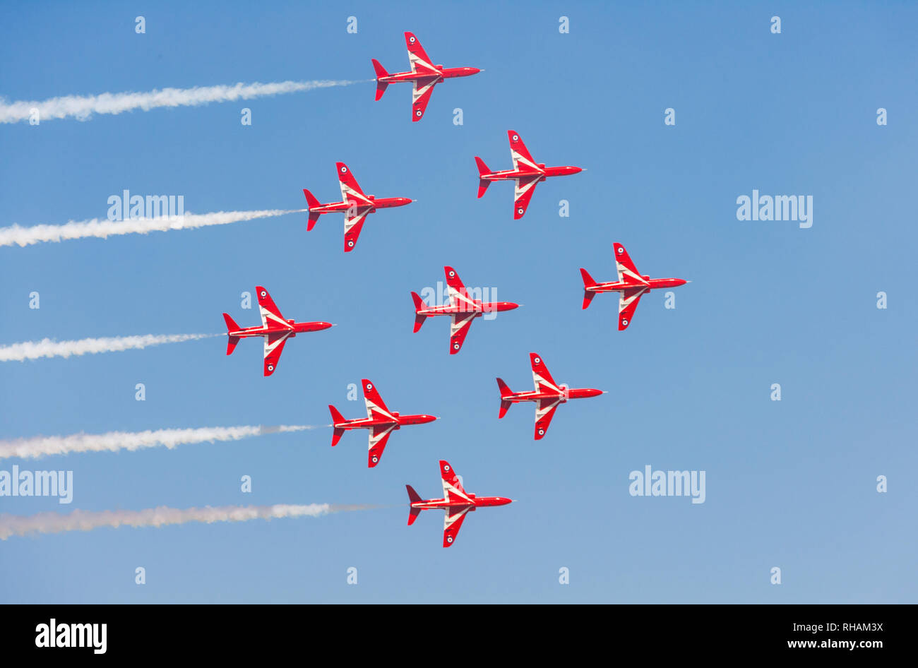 DUBAI, UAE - NOVEMBER 11, 2007: The Royal Air Force's Red Arrows ...