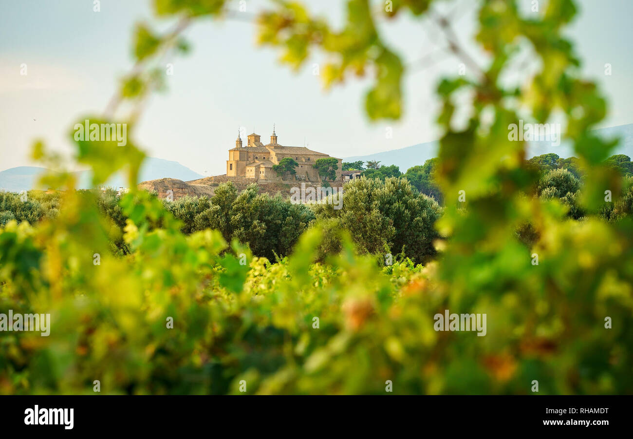 Navarre, spain countryside hi-res stock photography and images - Alamy