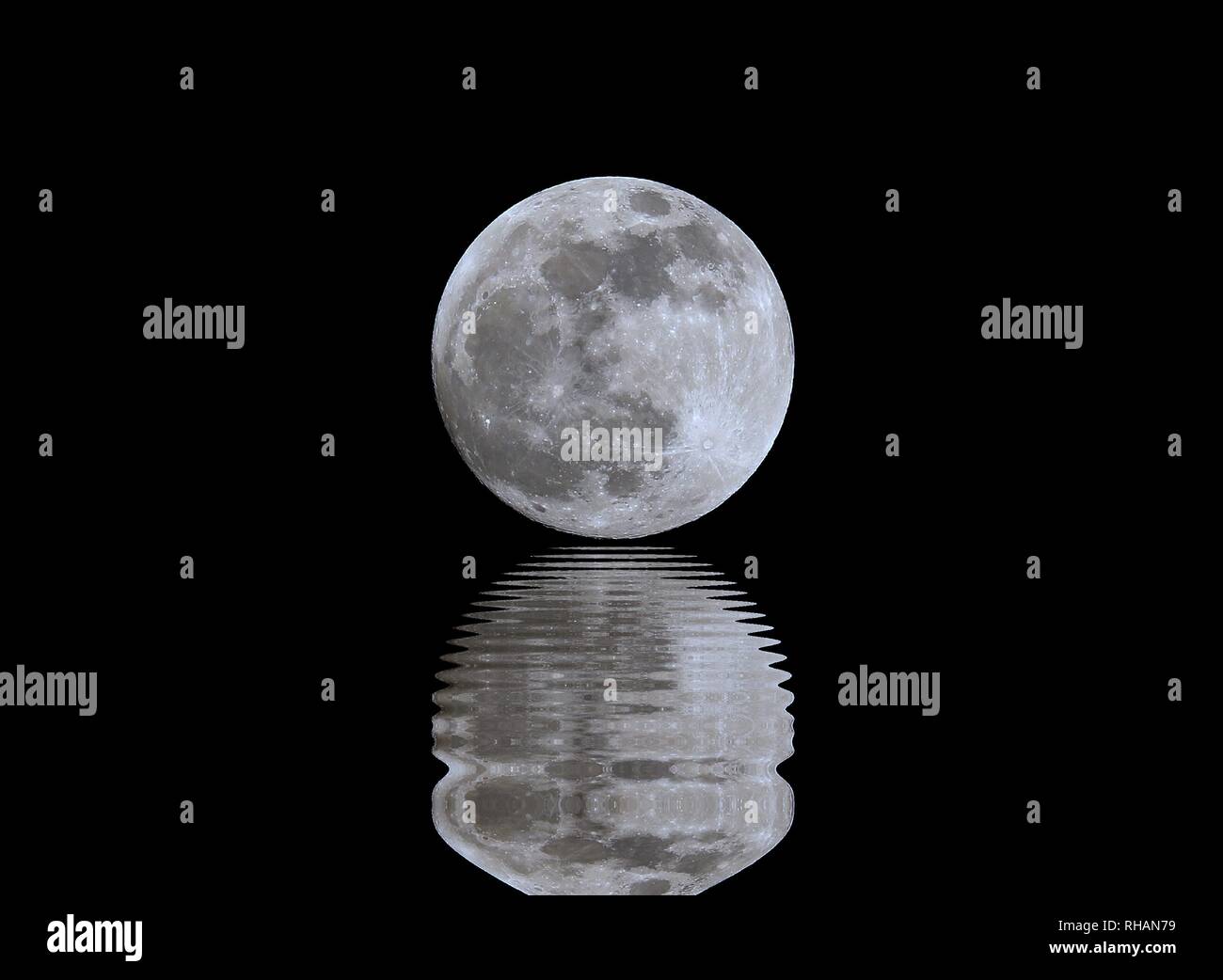 Full moon light reflect in sea water hi-res stock photography and ...