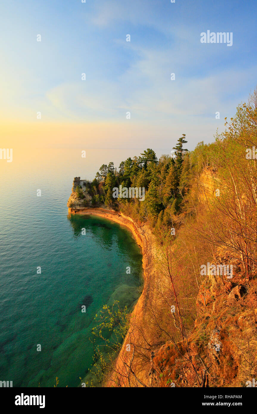 Miners Castle Overlook, Pictured Rocks National Lakeshore, Munising ...